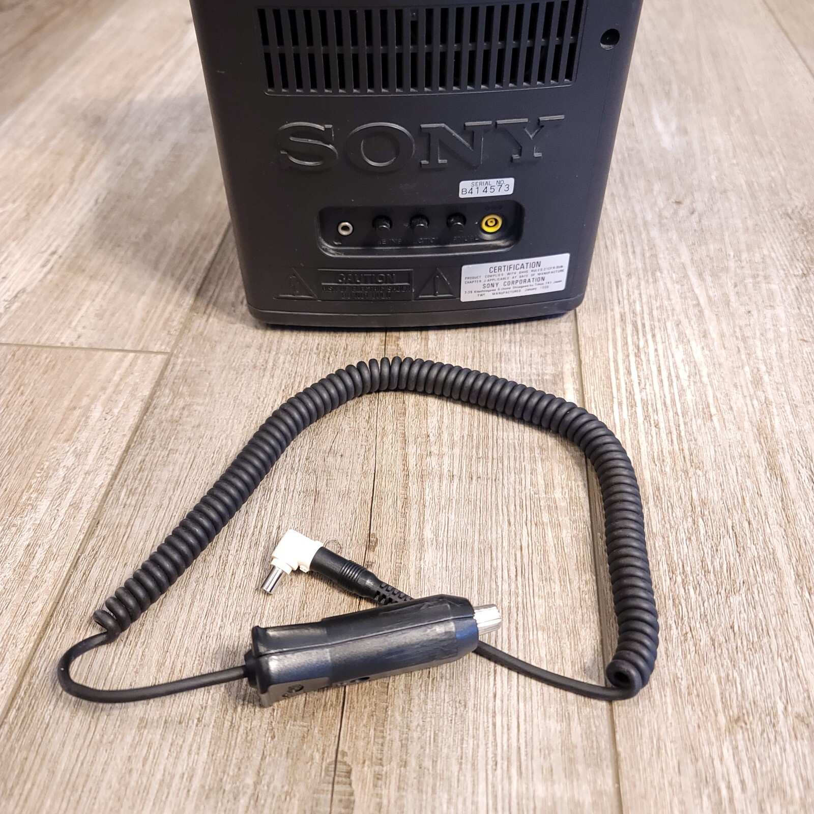 Sony Mega Watchman Walkman Portable TV AM/FM Radio FD-525 – Franko Trading