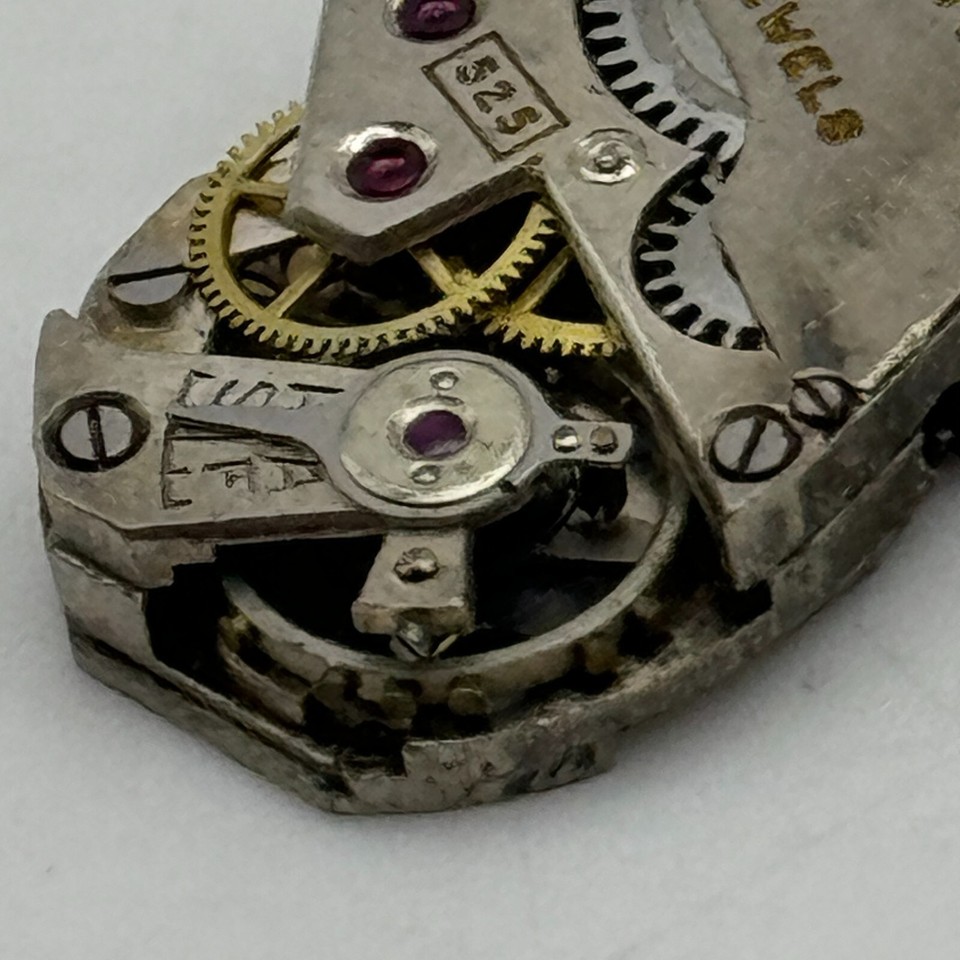FHF 80 Watch Movement Bravingtons 525 Ladies Manual Wind Swiss Parts 12 ...