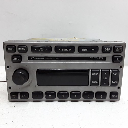 01 02 Ford Explorer two door sport AM/FM 6 disc CD radio receiver 1L2F ...