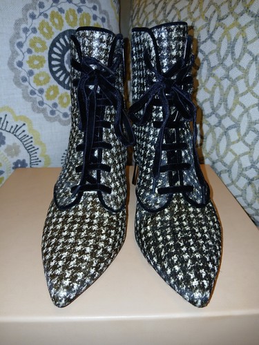 black and white boots with velvet strings sassy look sizes 6.5 Brand ...