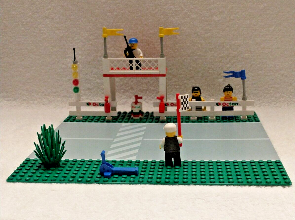 Lego Vintage Racing Set Number 6551, Checkered Flag 500, Produced in ...