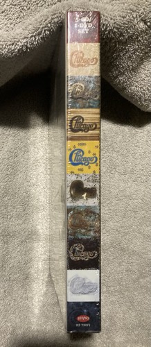 Chicago The Box Complete 6 Disc Box Set with 5 CD, 1 Book with DVD ...