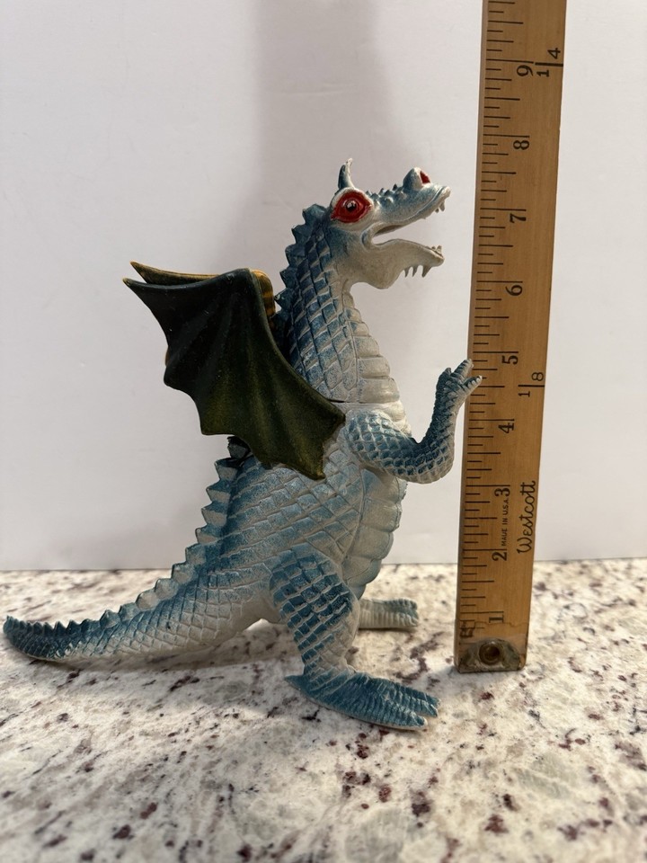 Vintage IMPERIAL Dragons, Knights & Daggers WINGED DRAGON Fantasy ...