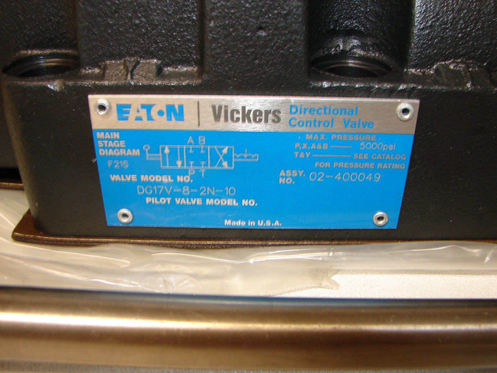Eaton Vickers Hydraulic Directional Control Valve DG17V-8-2N-10 for ...