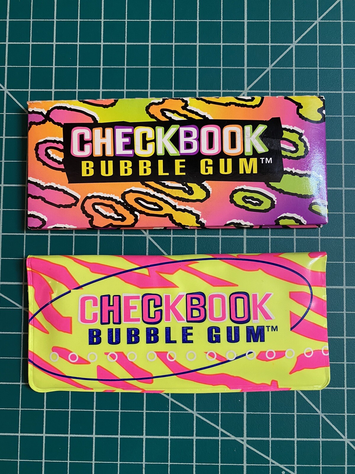 SEALED! Vintage 1994 Amurol Vinyl CHECKBOOK Bubble Gum candy container ...