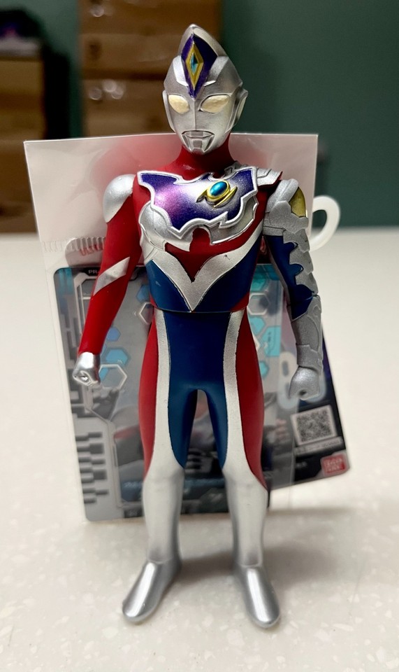 Ultra Hero Series: 86 Ultraman Decker Flash Type + Dimension Card ...