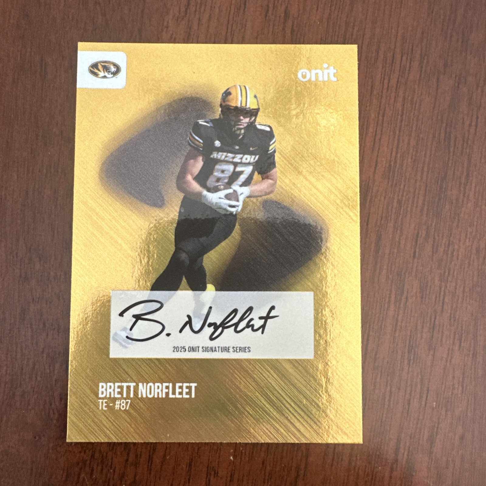 BRETT NORFLEET 2025 ONIT Missouri Tigers Football On Card Gold Shimmer ...