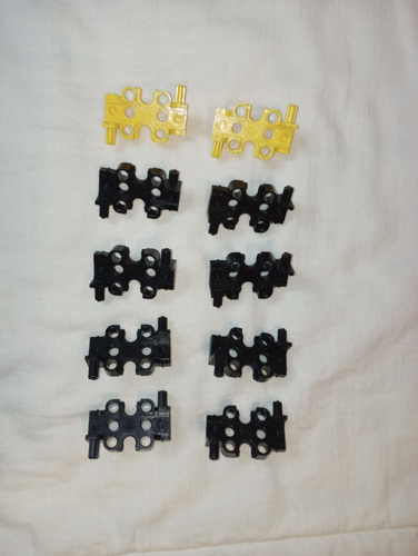 10 Pieces Lego 32167 Black and Yellow Technic Rectangular Gearbox Half ...