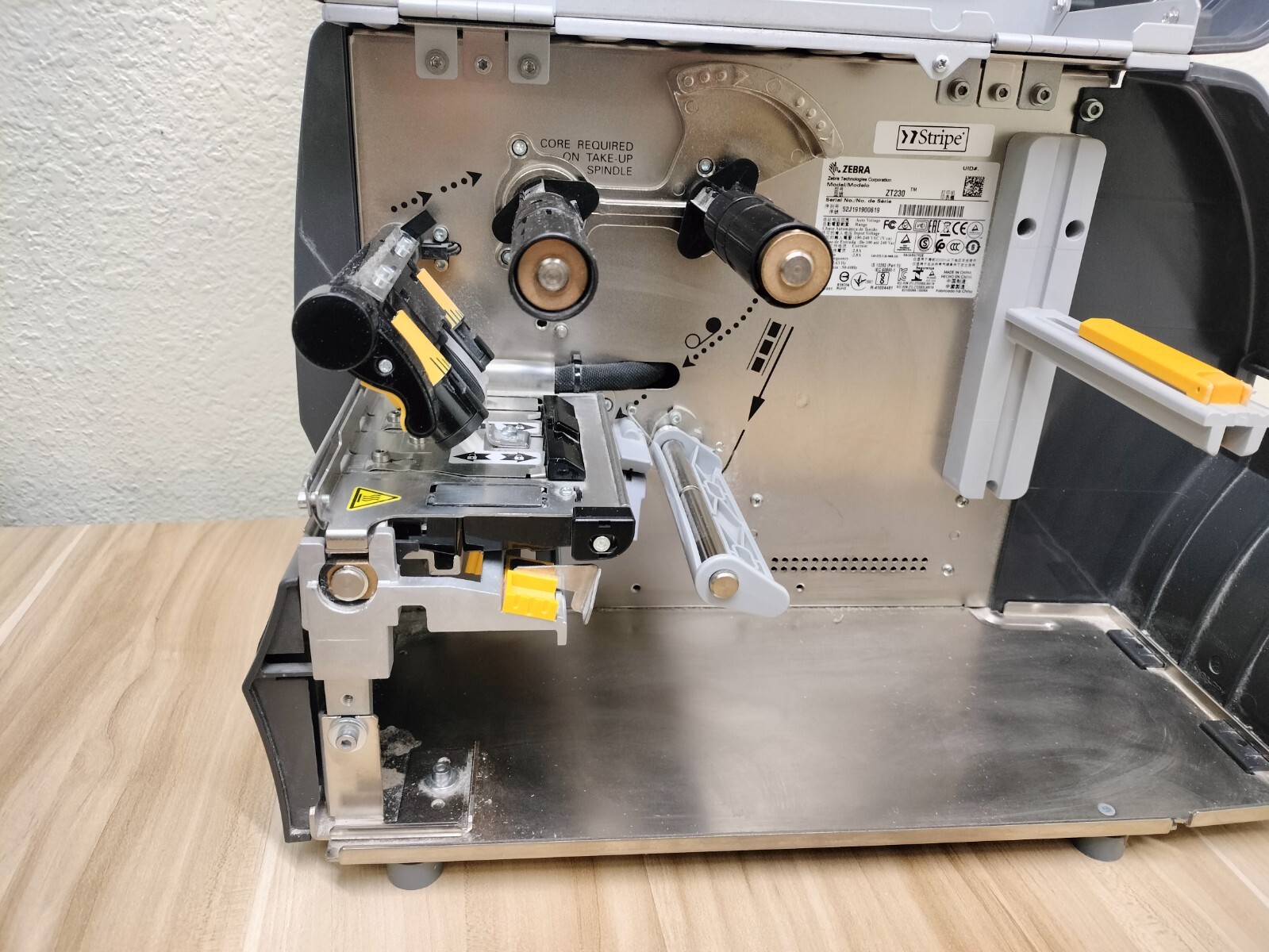 Zebra ZT230 Label Thermal Printer (ZT23042-T09000FZ) USB Serial *READ ...