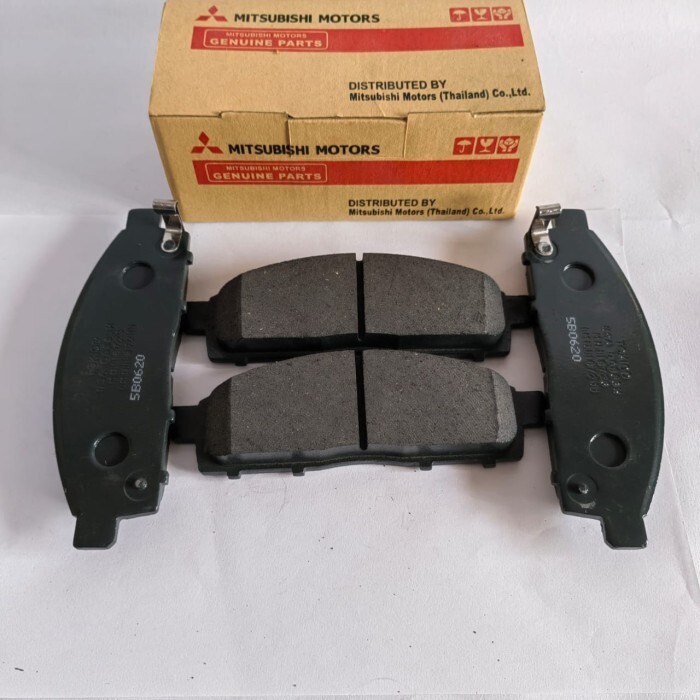 Brake Pads Set fits MITSUBISHI L200 KA4T, KB4T 2.5D Front 05 to 15 | eBay
