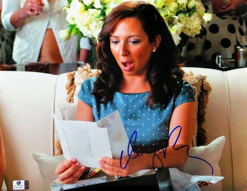 Mya Rudolph Signed Autographed 11X14 Photo Bridesmaids Lillian GV809635 ...