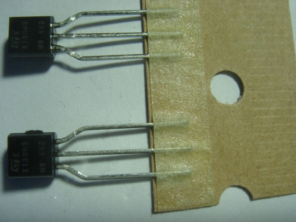 STX13005 Transistor Npn 3A 400V 2.8W TO92 #11-10F | eBay