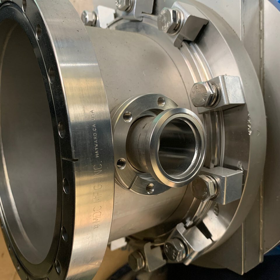 VAT Rectangular Gate Valve 10846-PE24-1002, F10-95267 | eBay