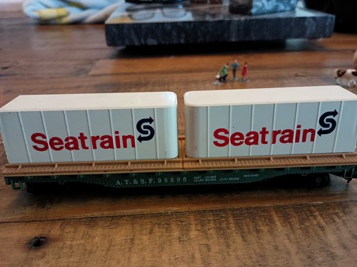 HO Model Train Car ' Rain A.T.&S.F. 90806 ' Removable DBL Seatrain ...
