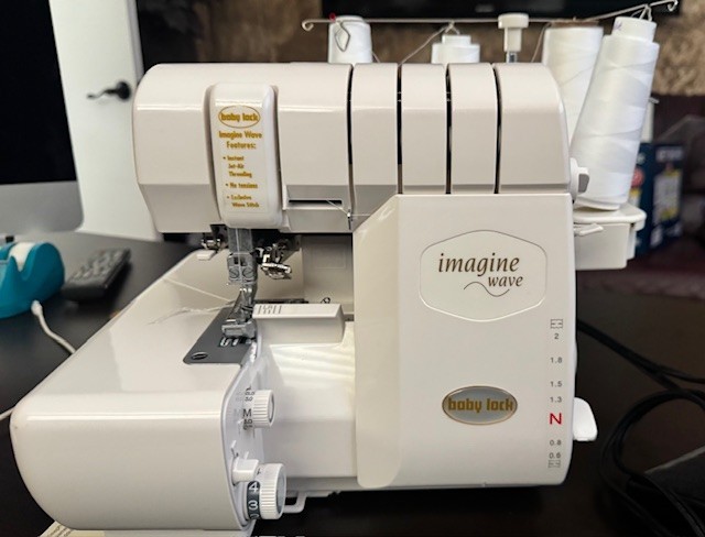 Baby Lock Imagine BLE1AT Electric Serger Sewing Machine Self Threading ...