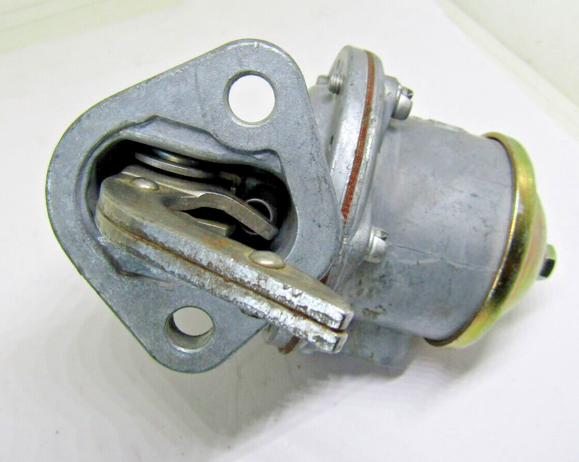 1697/1 BCD TORINO Mechanical Fuel Pump Triumph TR6 TR250 GT6 With Priming Lever | eBay