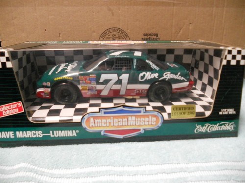 1/18 1995 Ertl nascar #71 Dave Marcis Olive Garden Chevy Lumina ...