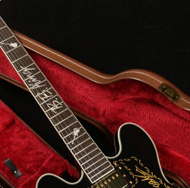 Custom 335 Electric Guitar Black Color BB King Gold Hardware Signature ...