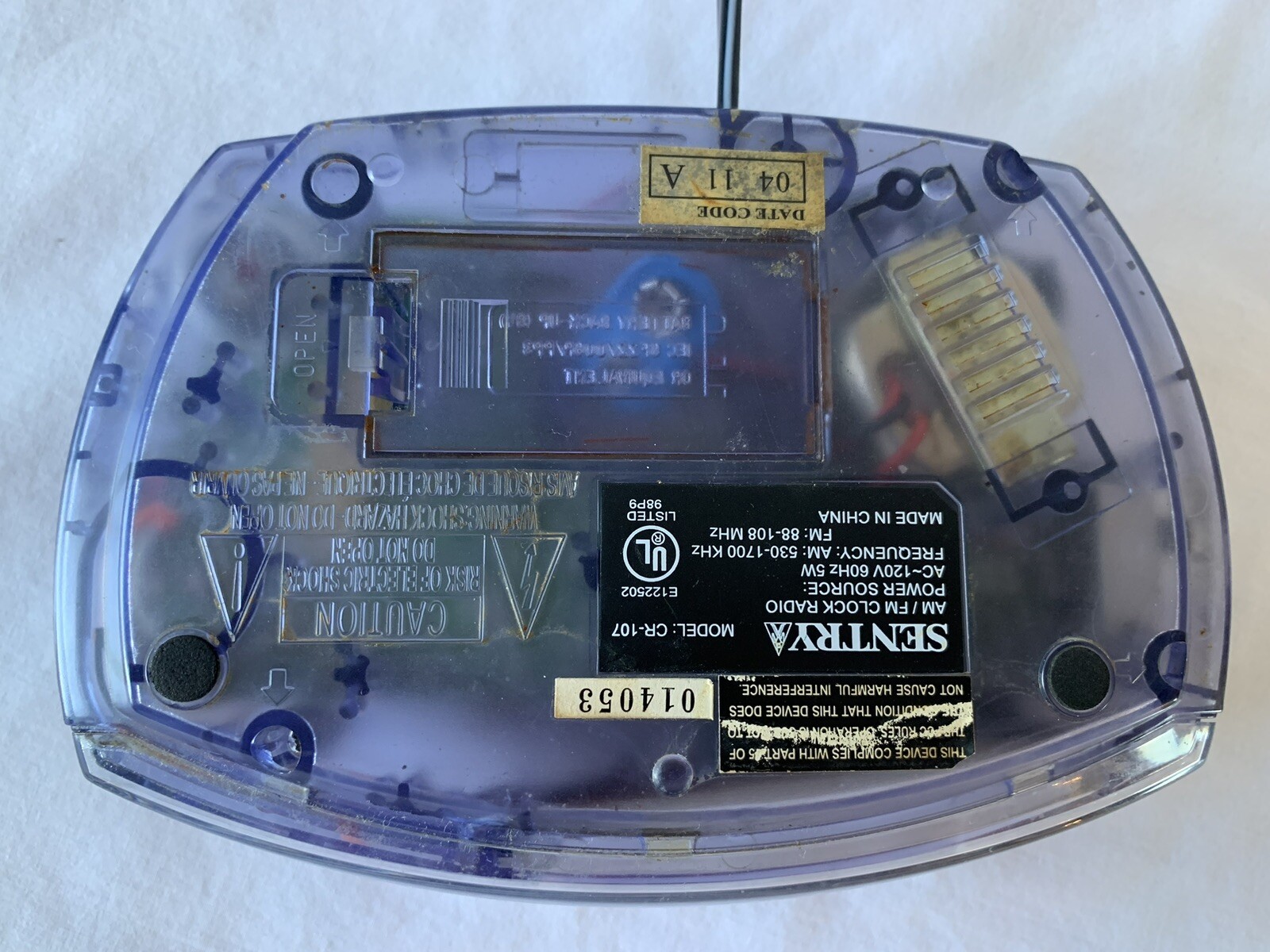 Vintage Clear SENTRY AM/FM Alarm Clock Radio See Through Model CR107 ...