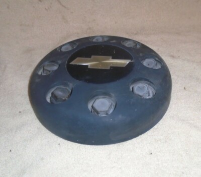 92 93 94 95 96 97 98 Chevy C3500 Dually FRONT Center Cap Black w/ lug ...