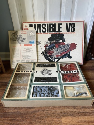 NEW! NOS! Vintage 1960 Renwal Visible V-8 Engine Assembly Model Kit ...