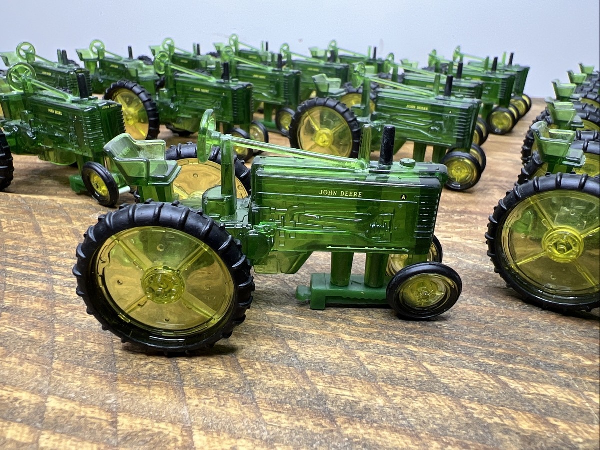 John Deere Christmas Displays
