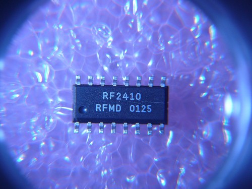 RFMD RF2410 500MHz ~ 2100MHz UHF Programmable Attenuator IC ** NEW ...