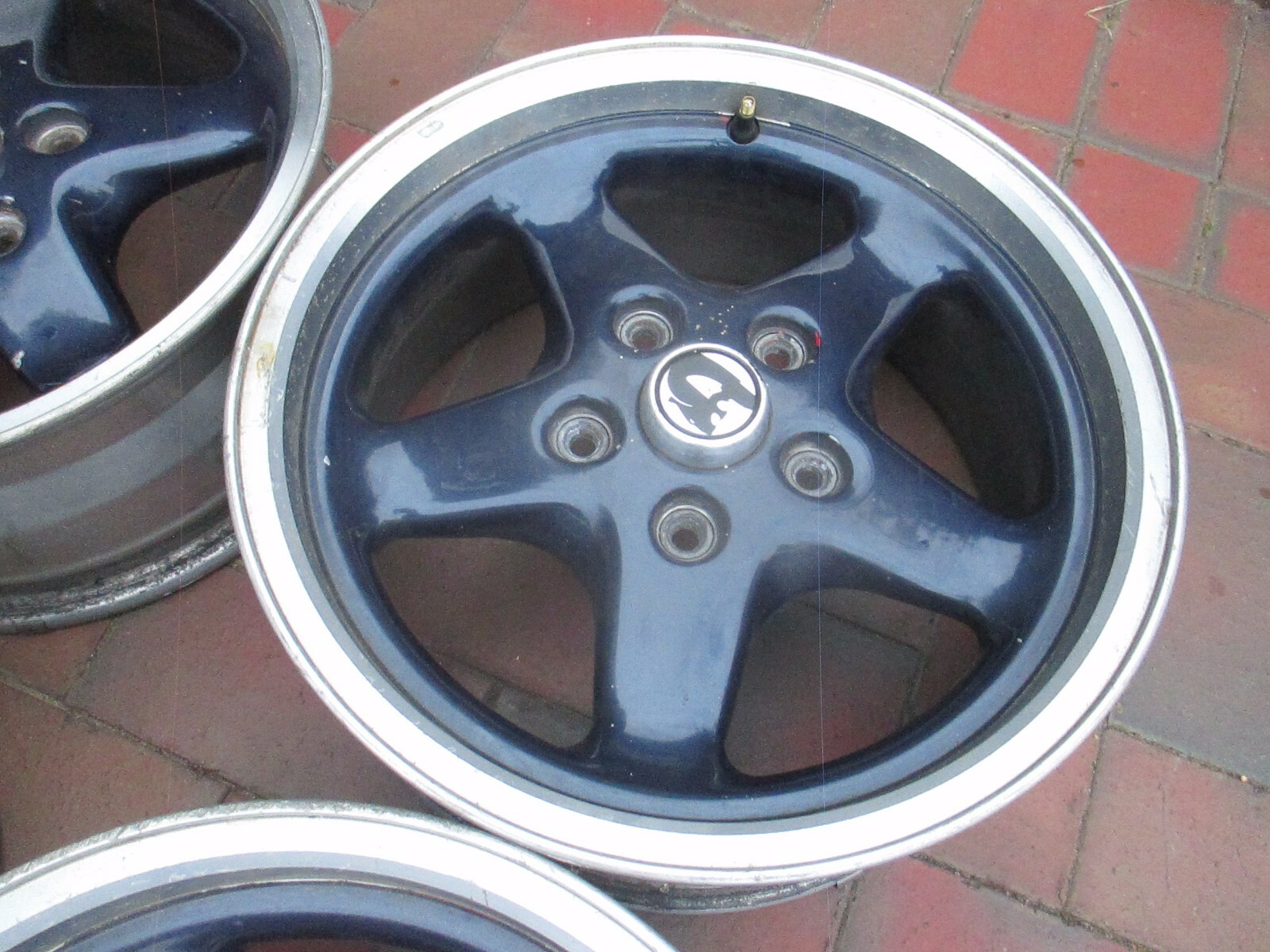 GENUINE VL HSV WALKINSHAW FACTORY ALLOY WHEEL SET 16 X 7 *** PICK UP ...