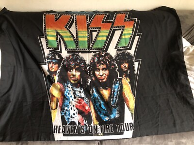 Kiss cloth vintage | eBay