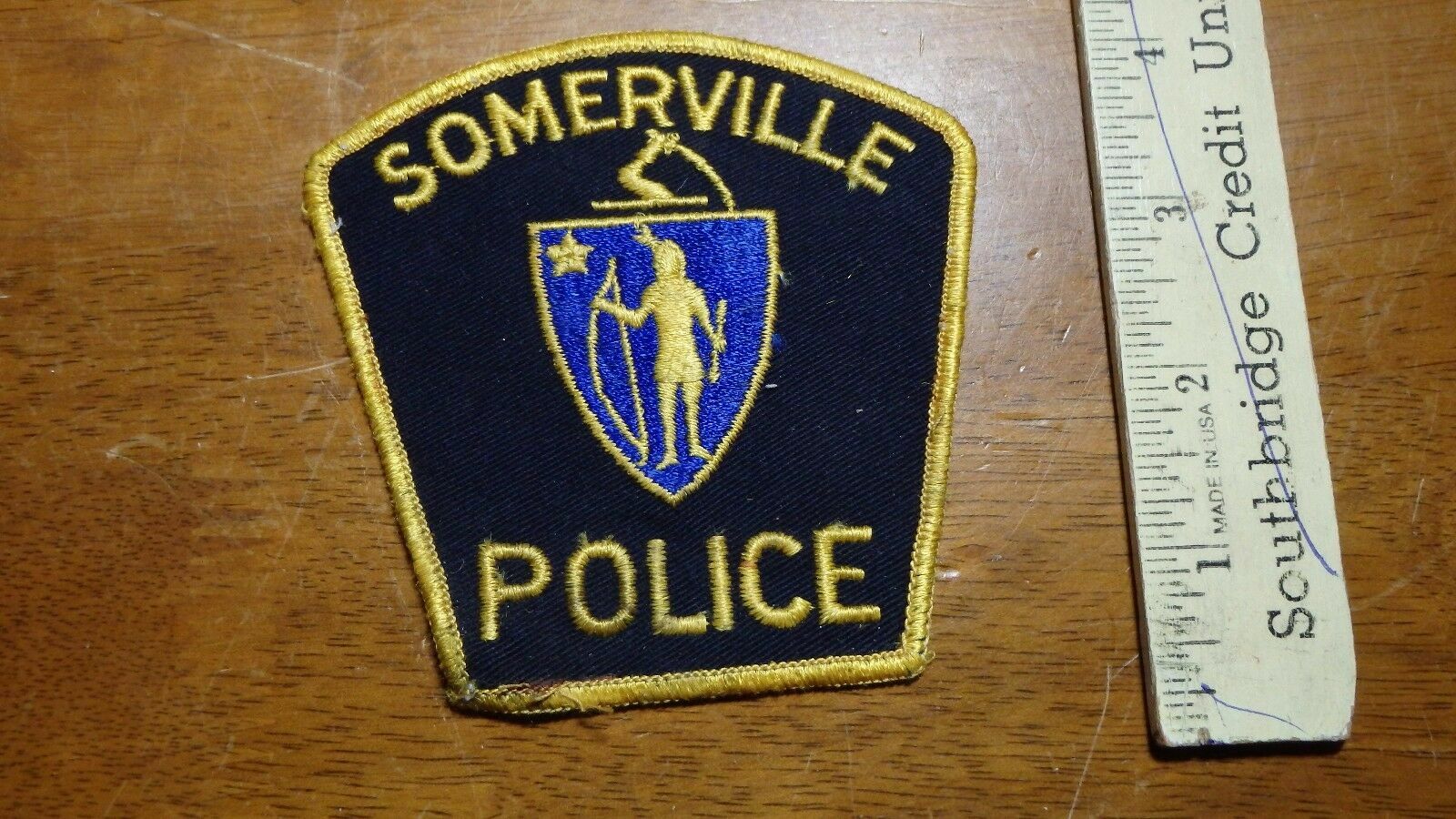 VINTAGE SOMERVILLE MASSACHUSETTS POLICE DEPART OBSOLETE SHOULDER PATCH ...
