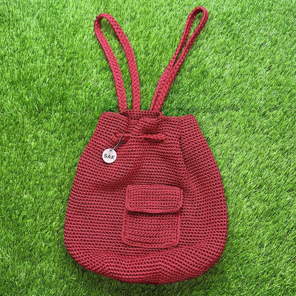 VTG The Sak Red Crochet Drawstring Backpack Knit EUC School Shoulder ...