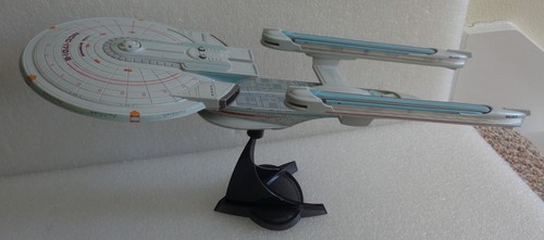 ART ASYLUM DIAMOND SELECT STAR TREK USS ENTERPRISE NCC-1701-B LEGENDS ...