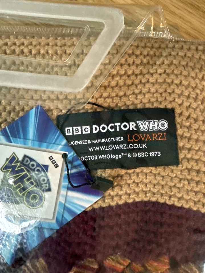 Doctor Who Scarf - BNIB - Official BBC Licensed Tom Baker - Fourth ...