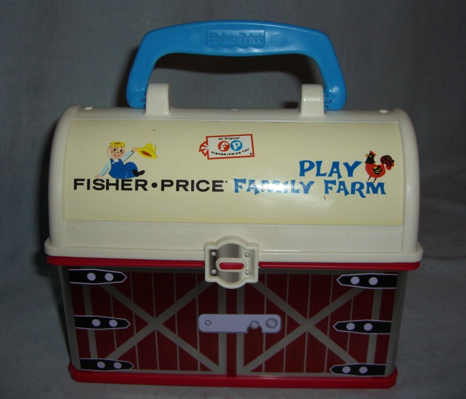 2008 Fisher Price Little People Play Family FARM LUNCH BOX Barn / 11 ...