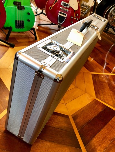 Washburn Hardshell Flight Case for Electric Guitar Fender Strat, Gibson ...