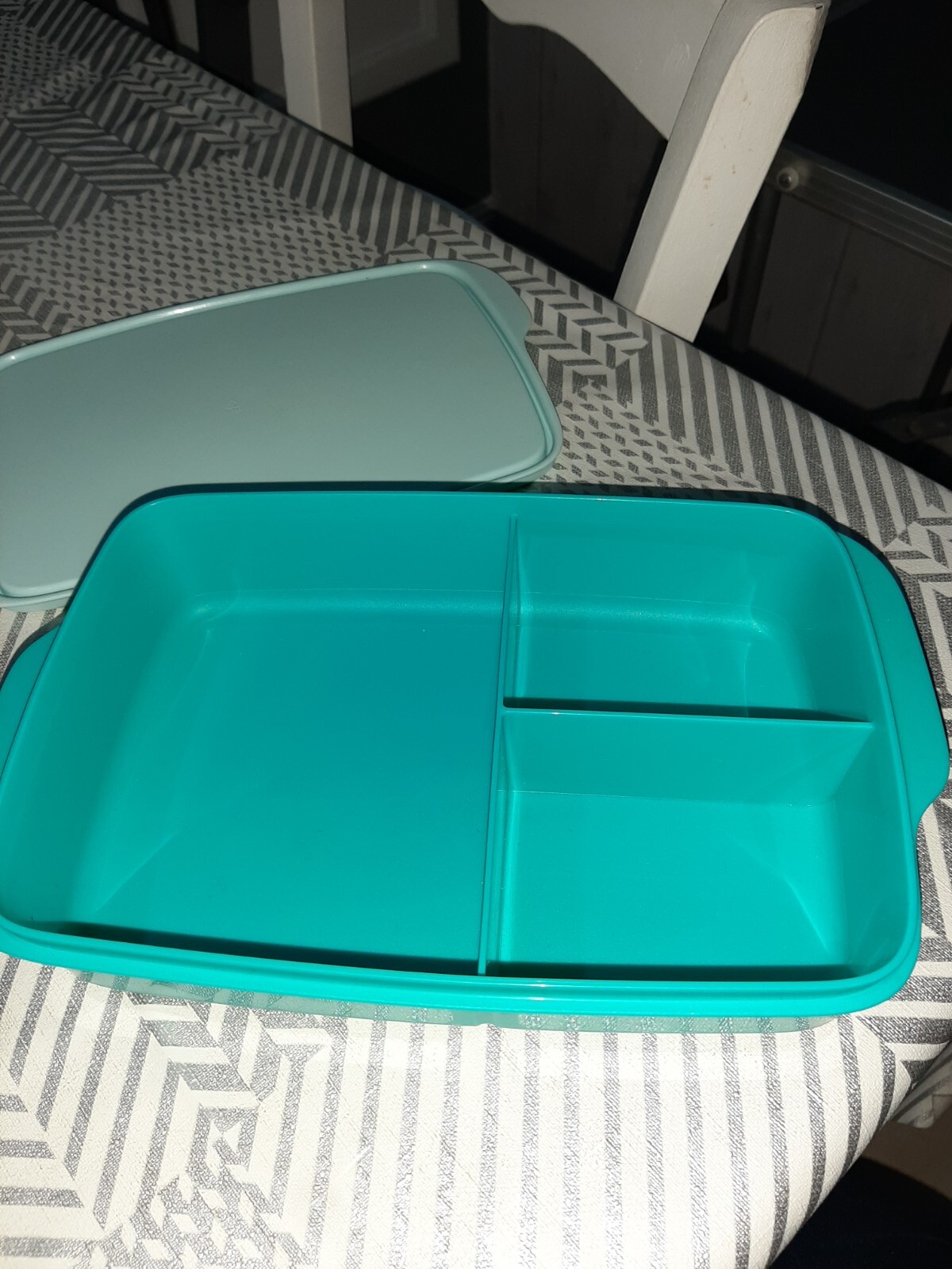 TUPPERWARE boite à déjeuner à compartiments - 1 litre -Comme neuf | eBay