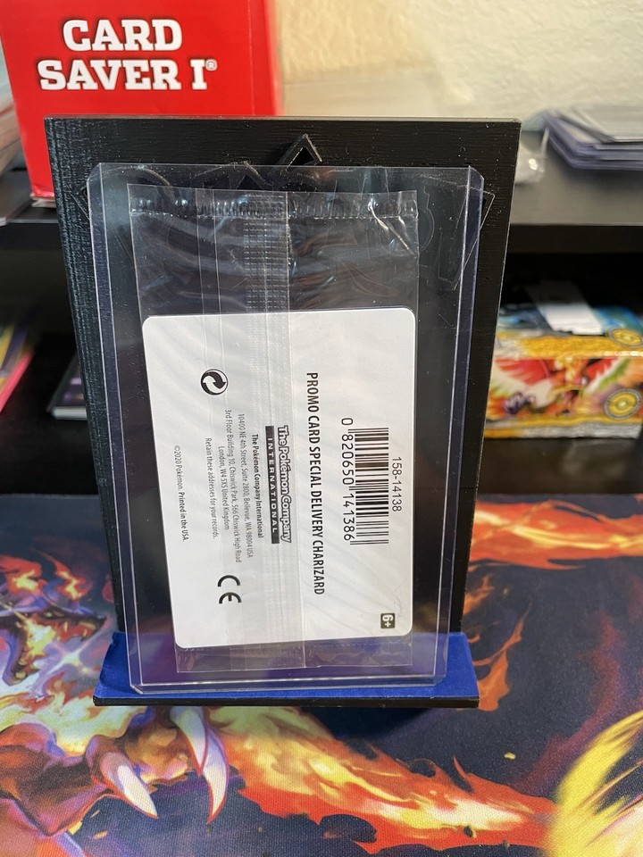 Pokémon Special Delivery Charizard SWSH075 Pokemon Center Promo Factory ...
