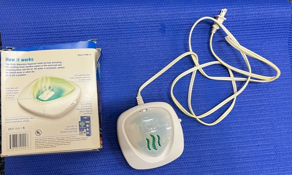 Vicks V1900-N White Plug-In Nightlight Waterless Vaporizer | eBay
