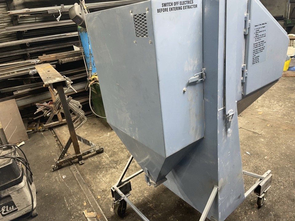 Vixen Shot Blast Cabinet with Extractor Filter | eBay UK