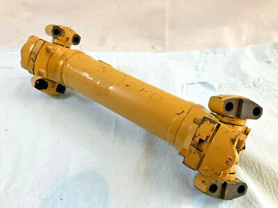 Cat Universal Joint GP 300-3307. Caterpillar Prop Shaft.Universal Joint ...
