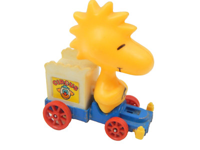2C Peanuts Woodstock Circus Truck Die Cast Aviva 1972 Hong Kong | eBay