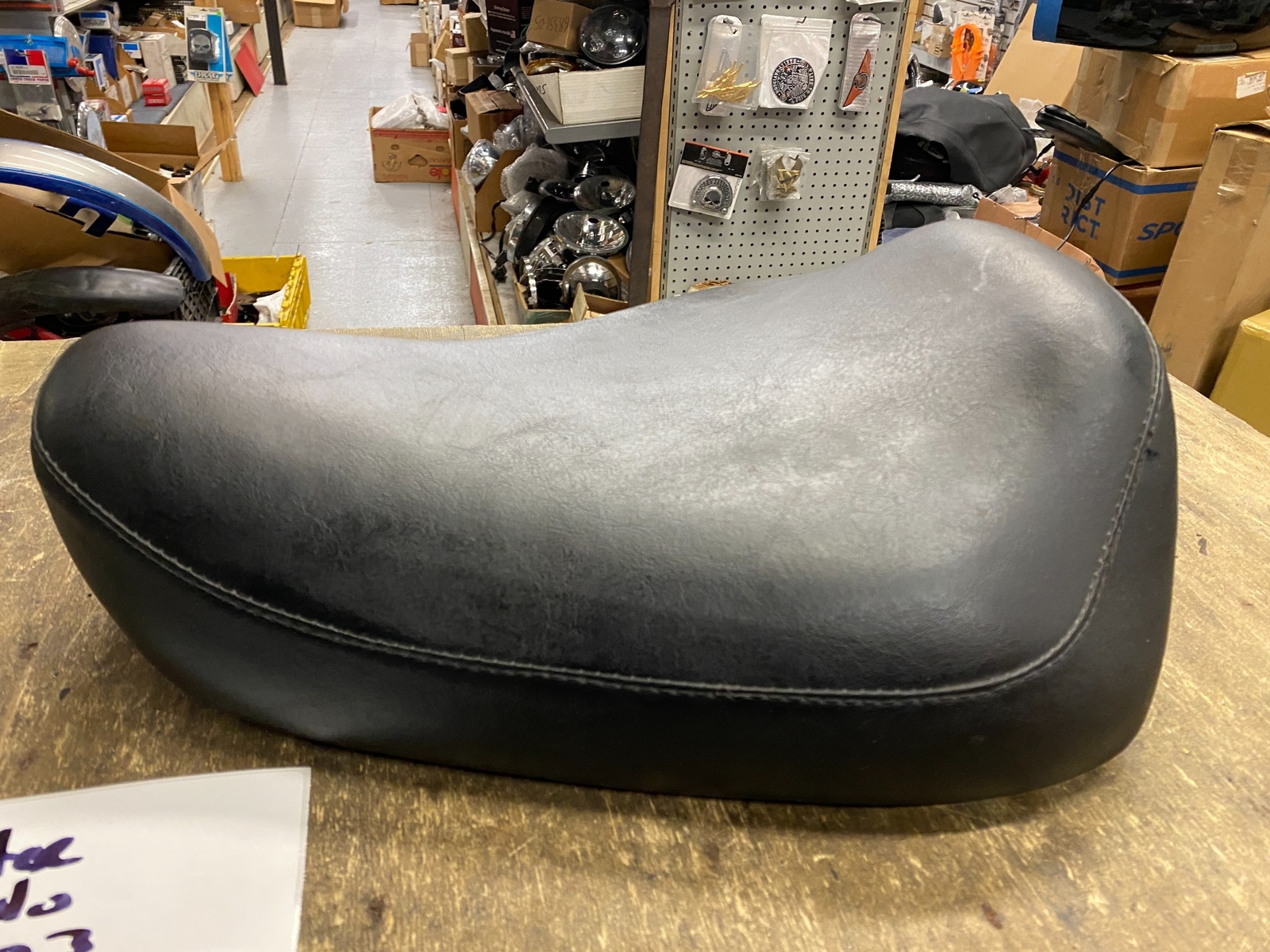 Solo Seat Sportster 1982-2003 OEM Factory New T/o 883 1200 Ironhead xlh ...