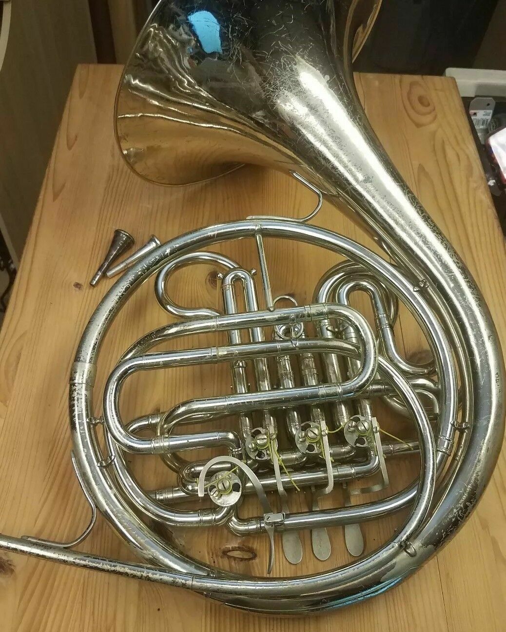 King Musical Instruments 1160 Step UP Double French Horn with Hard Case ...