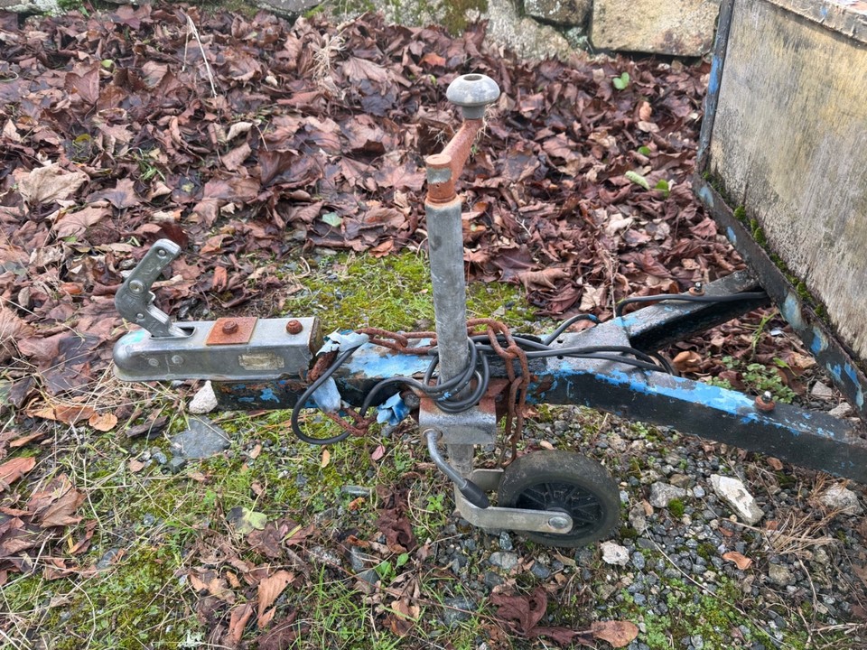 Box trailer - requires TLC | eBay UK