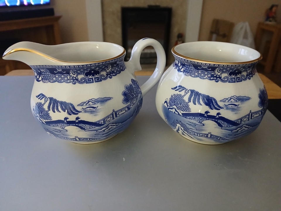 Ringtons Willow Pattern Milk Jug and Sugar Bowl by Wade Ceramics | eBay UK