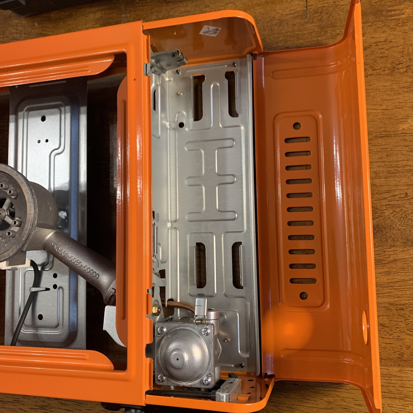 Volcano LMS-2500 Portable Gas Butane Camping Stove In Hard Plastic Case ...