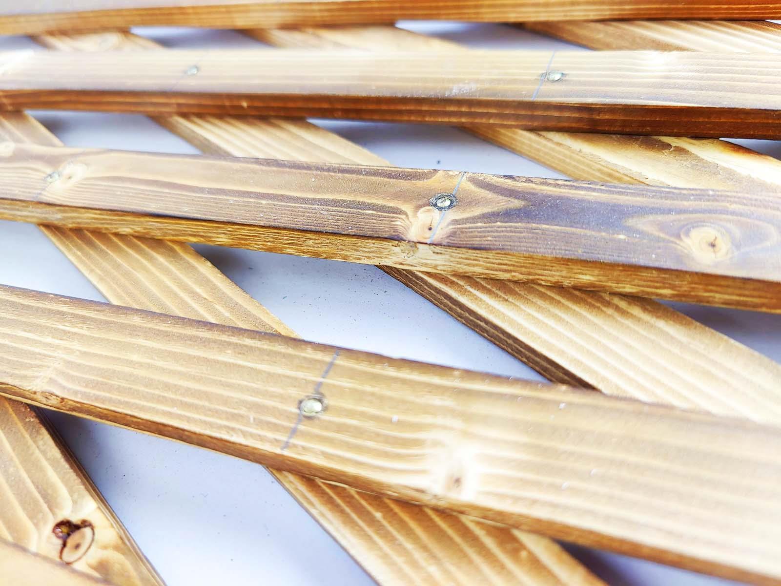 Deluxe Trellis Fence with Posts - PREMIUM! Spike Freestanding Lattice ...