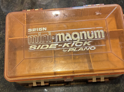 Tackle Boxes - Plano Mini Magnum