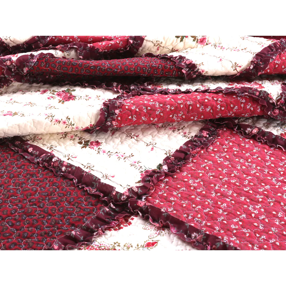 BEAUTIFUL COZY COTTAGE SHABBY CHIC PINK RED BURGUNDY LACE RUFFLE ROSE ...