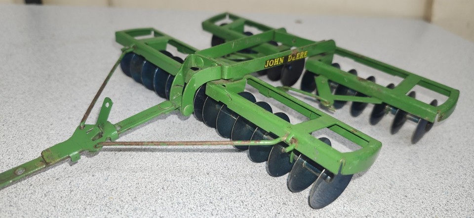 Vintage 1/16 John Deere KBA Drag Disc Complete Original | eBay